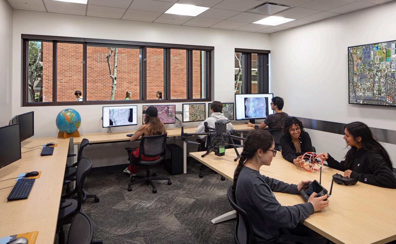 Lab Spaces | California State University Long Beach